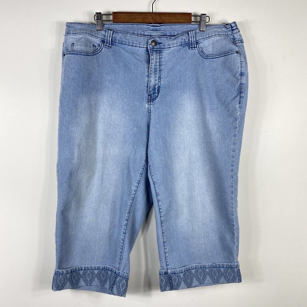 Catherines Plus Size 20 Embroidered Stretch Capri Jea… - Gem